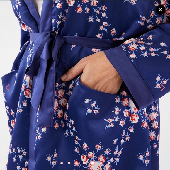 Morgan Lane | Intimates & Sleepwear | Morgan Lane Robe Navy Floral ...